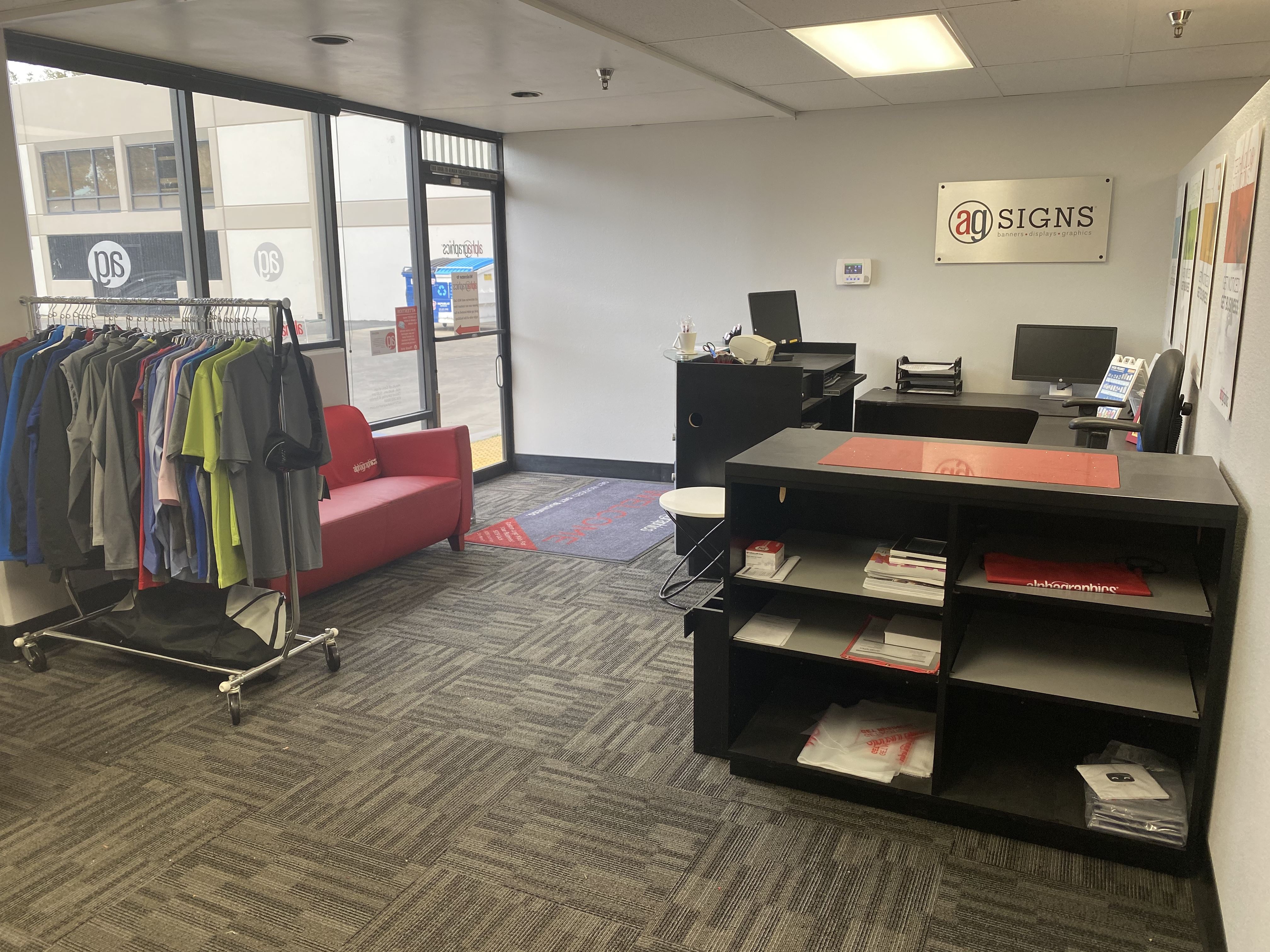 About Us | AlphaGraphics | AlphaGraphics San Diego